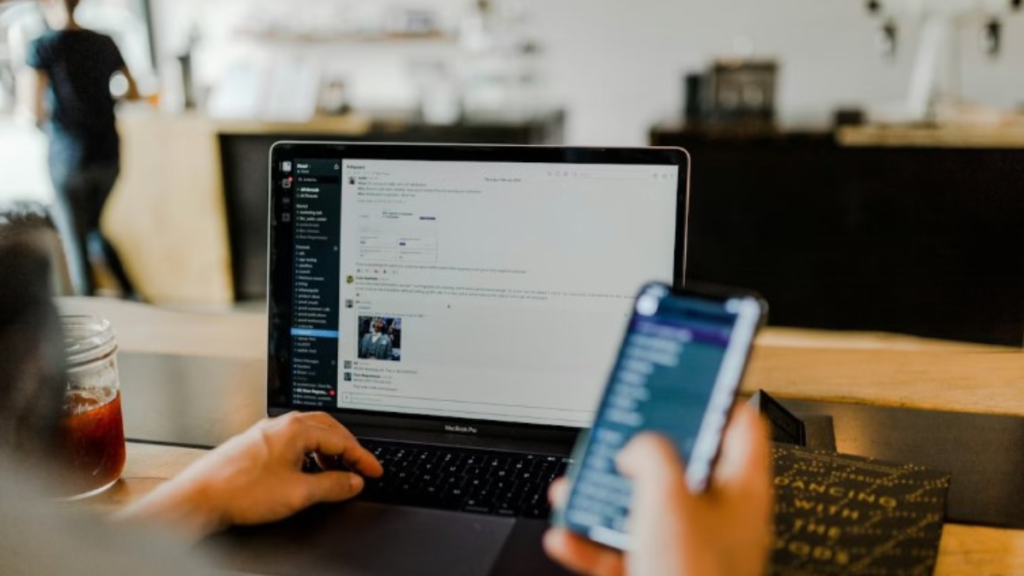 How an Employer of Record South Africa Simplifies UK Business Expansion